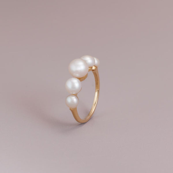 LD five pearl hoop ring in yellow gold